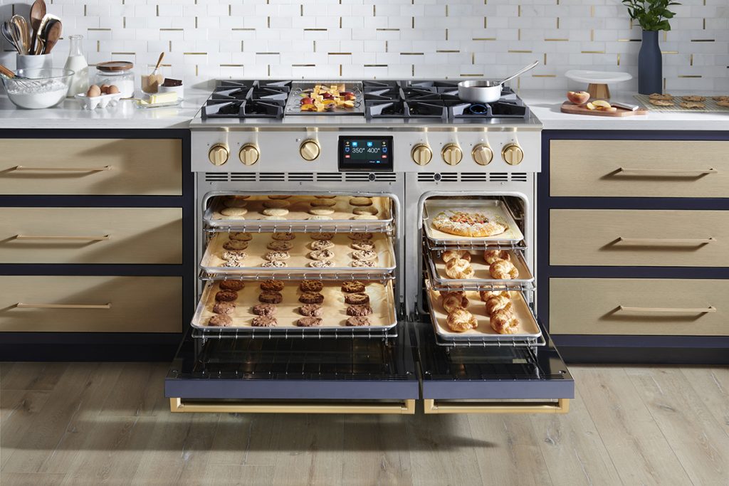5 Reasons You Need a Dual Fuel Range in Your Kitchen